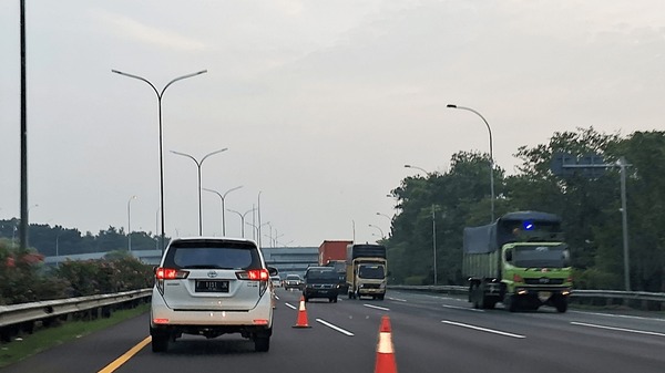 Apa Itu Contra Flow? Ini Penjelasan Lengkap dan Cara Aman Berkendara di ...